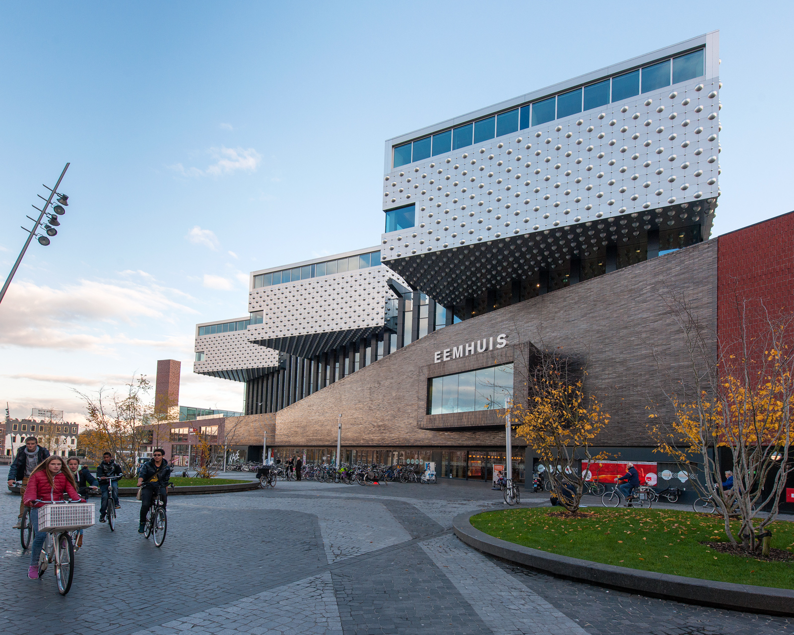 Neutelings Riedijk Archieven - Architectuurfotograaf Dirk ...